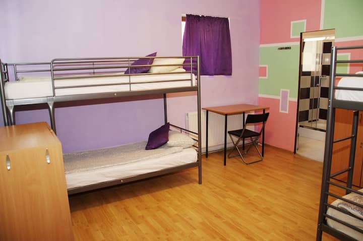 Brasov Central En-suite 4 Bed Dorm - Brașov