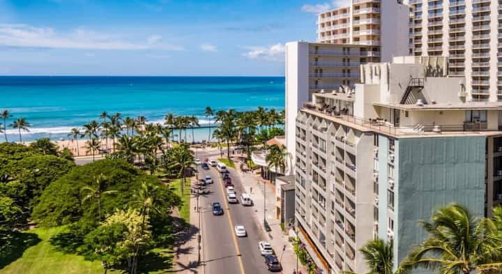 1/2 Block To Beach Kitchenette Balcony - 카일루아