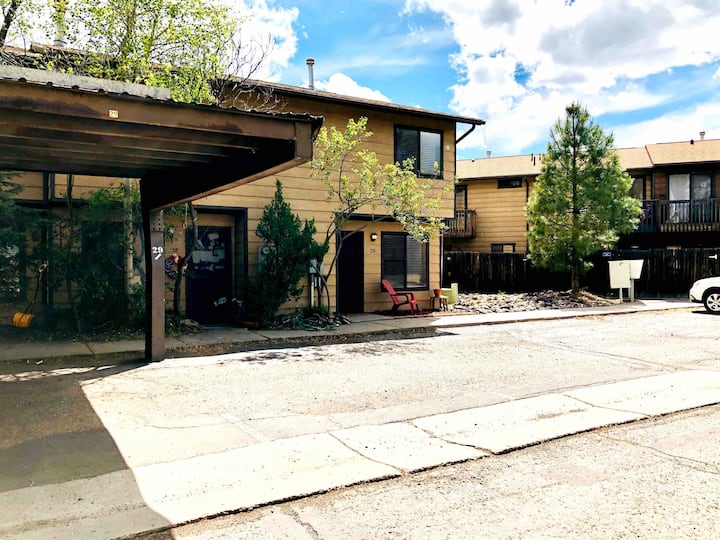 Delightful Downtown Flagstaff Condo - Flagstaff