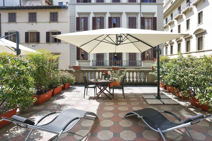 In The Heart Of Florence Duomo With Unique Terrace - Florencia