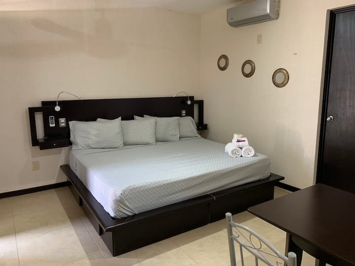 Departamento (20) Increíblemente Cómodo Y Limpio - Campeche