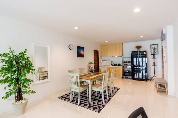 120sq.m.2bed2bath@huahincity(338)nigthmarketbeach. - Hua Hin