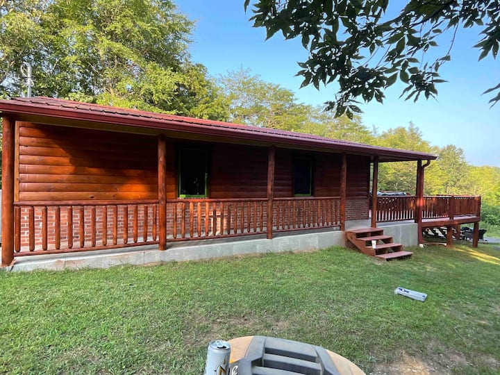 Romantic, Private Cabin With Outdoor Fire Pit. - Sevierville, TN