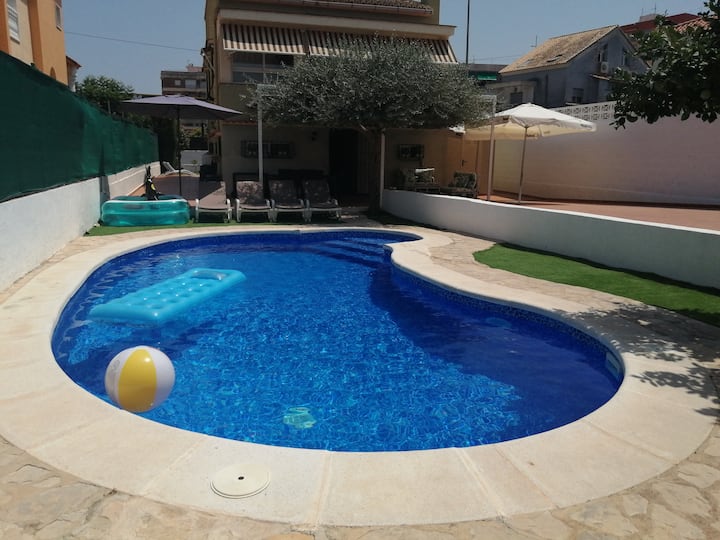 Chalet Vacacional Muy Cerca De La Playa De Gandía - Oliva