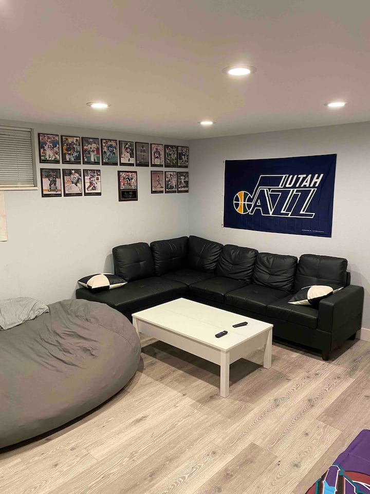 2 Bedroom Apartment, Close To Byu/uvu/sundance - 奧勒姆