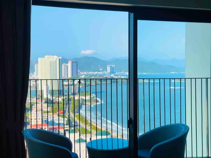 Nha Trang Beach Center Apartment - Nha Trang
