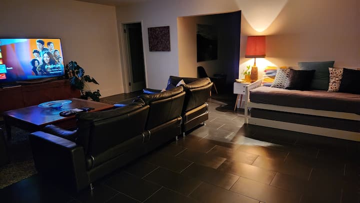 Central Spacious Botanic Apartment - Allansford