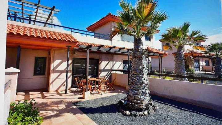 Enjoy Your Holidays In Origo Mare - Fuerteventura