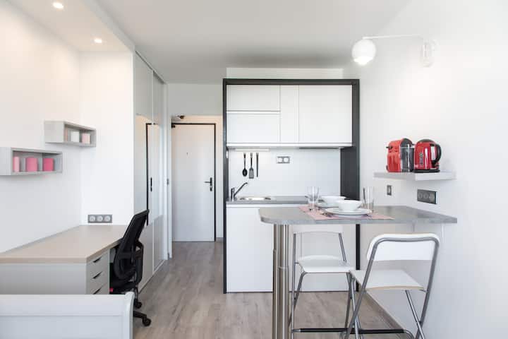 The Cosy Flat Paris - Saint-Denis, France