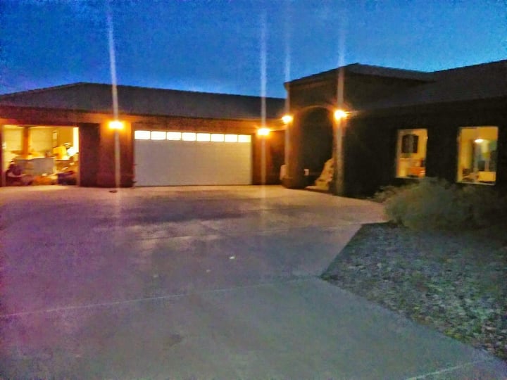 Snow Bird Needed Views Of The Casinos! - Bullhead City, AZ