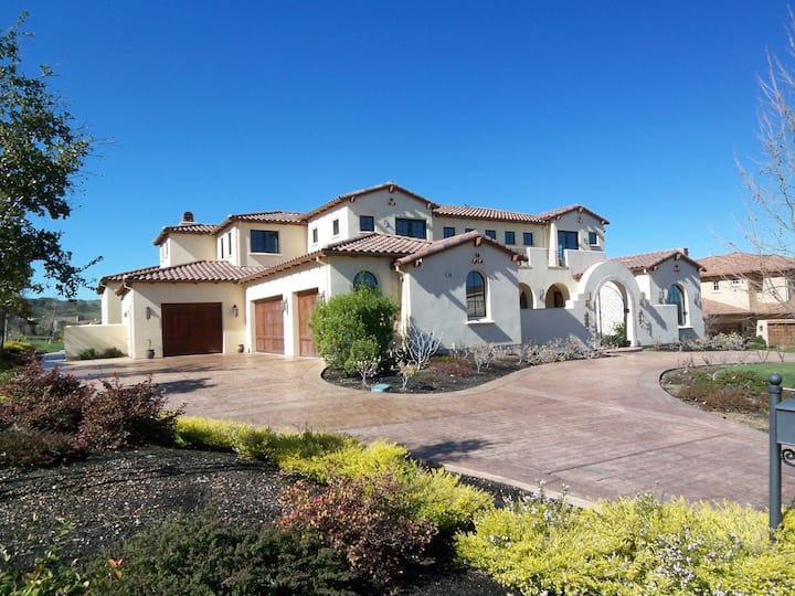 Stunning Custom Home In San Francisco Bay Area - Livermore, CA