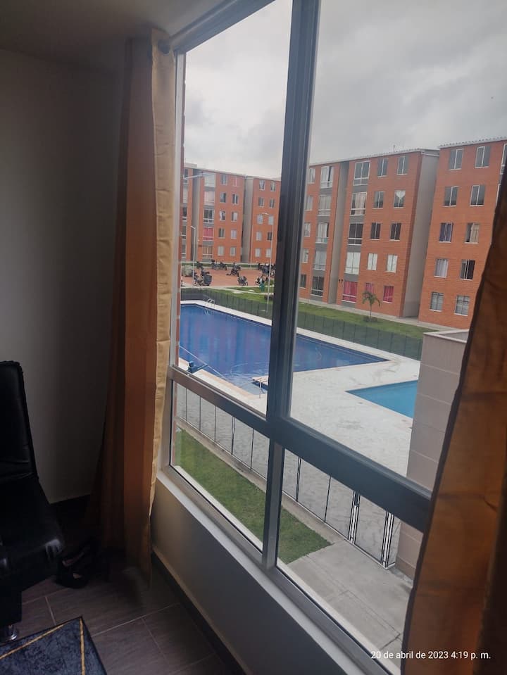 Apartamento Familiar Con Piscina Y Parqueadero - Ibagué