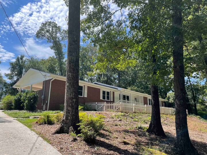 Bring Your Family To Clemson! - Clemson, SC