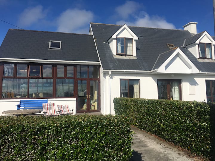 Tragumna Holiday Rentals & Homes - County Cork, Ireland | Airbnb