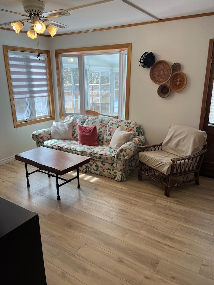 Bluewater Beach Getaway - Goderich