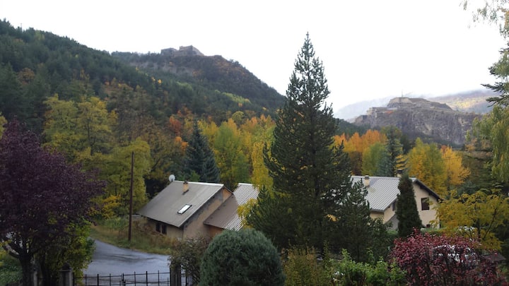 Calme Et Idéalement Placé - L'envers Du Fontenil - Briançon