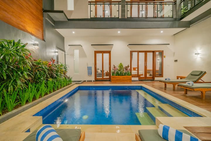 4br Villa Near Double Six Beach W/ Pool - Seminyak