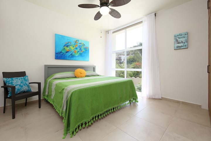 Casa Brooks - Sayulita -3 Br, 3 Ba Condo - Sayulita