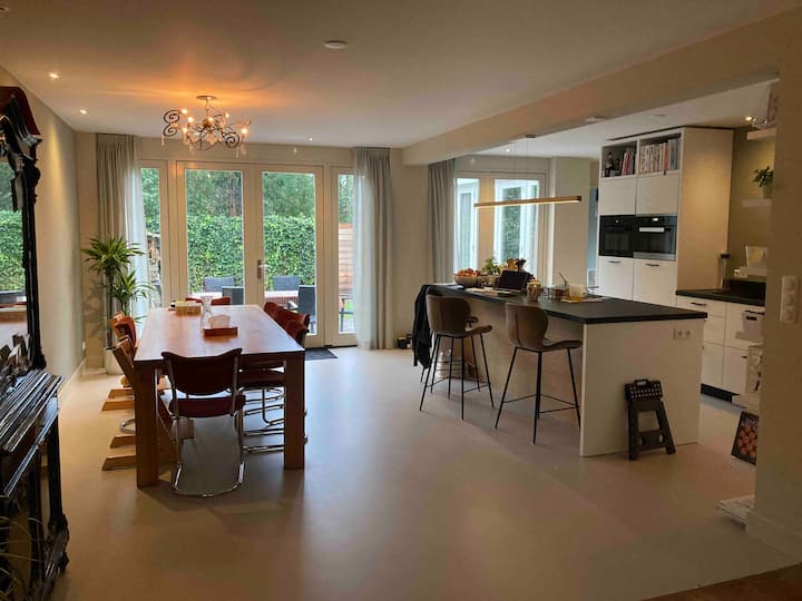 Lovely Family Home In Green Area Near Amsterdam - Amsterdam