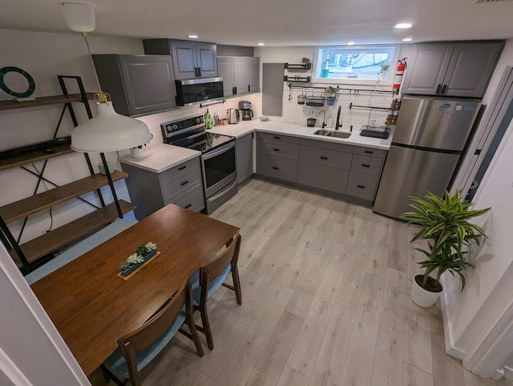 Modern And Cozy Space In Toronto - Toronto