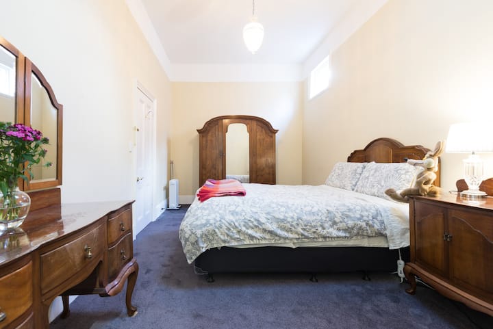 Wombat Room At Radcliff Terrace - Hobart