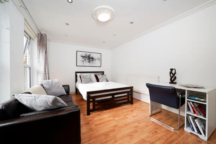 21rw | Studio Size Room (London Fields/b-way Mkt) - London