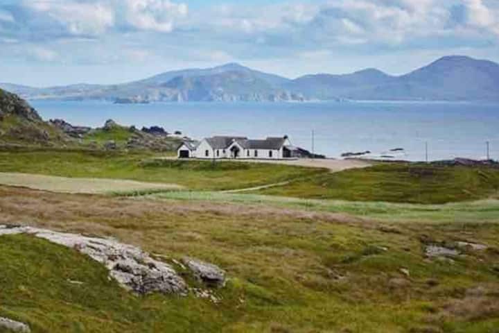 10 Best Seaside Airbnb Vacation Rentals In Ireland | Trip101