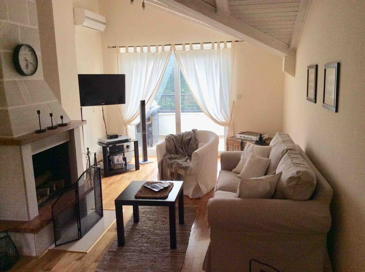 Apartamento de lujo Bigovo - Airbnb