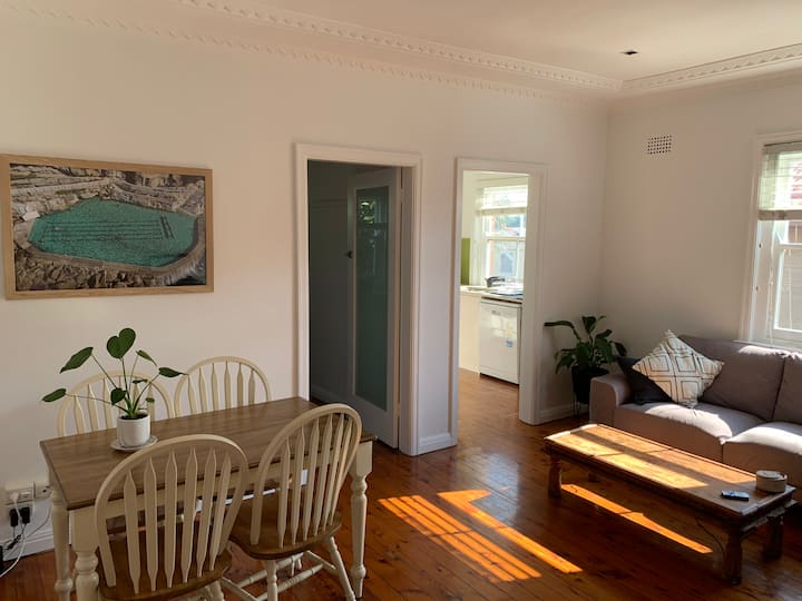 Entire Apartment In Clovelly - Bondi Beach