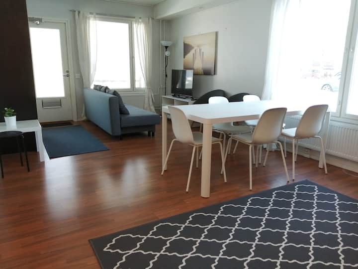 Sauna, Remontoitu, Wifi, Pesukoneet, Terassi - Joensuu