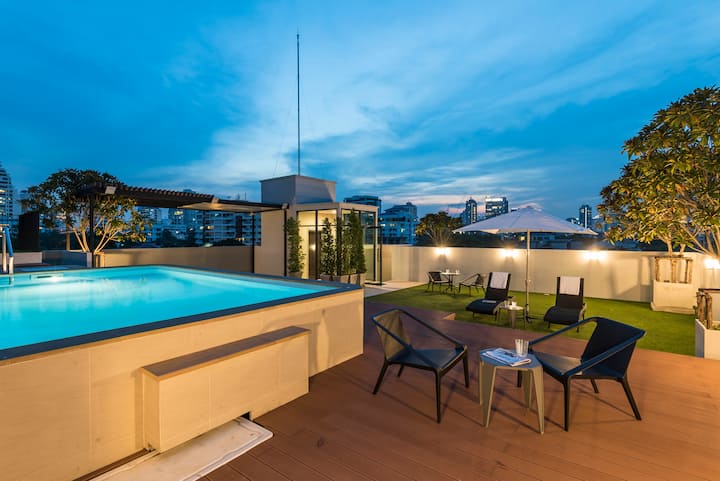 2 Storey Penthouse With Roof-top Pool In Thonglor - Bangkok