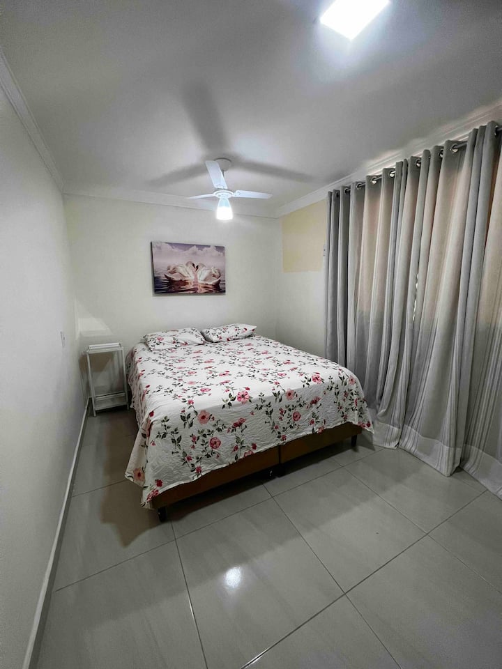 Ap. 02 - Espaço Simples E Localização Privilegiada - Vila Velha