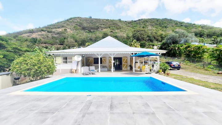Villa Agréable Avec Piscine - Martinique