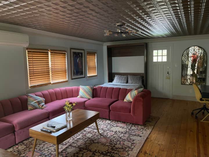 Beautiful Apartment In An Old Farmhouse - Gardiner, NY