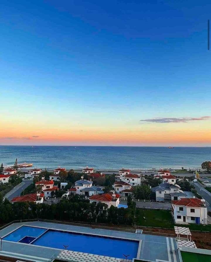Panoramik Akdeniz Manzaralı,plaja Sıfır,yeni Daire - Северный Кипр