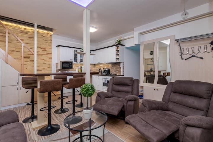3 Flats For Big Group/family-2 Free Parking Places - Budapest