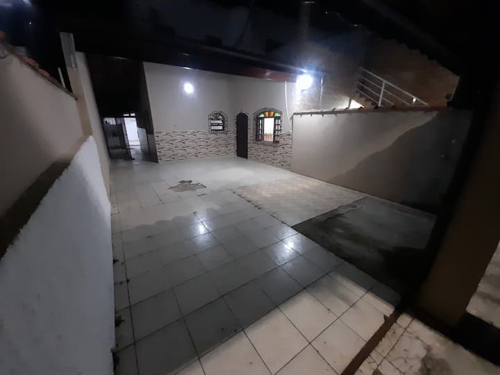 Caragua 4 Quarteirões Da Praia 12hosp Até 20hosp - Caraguatatuba