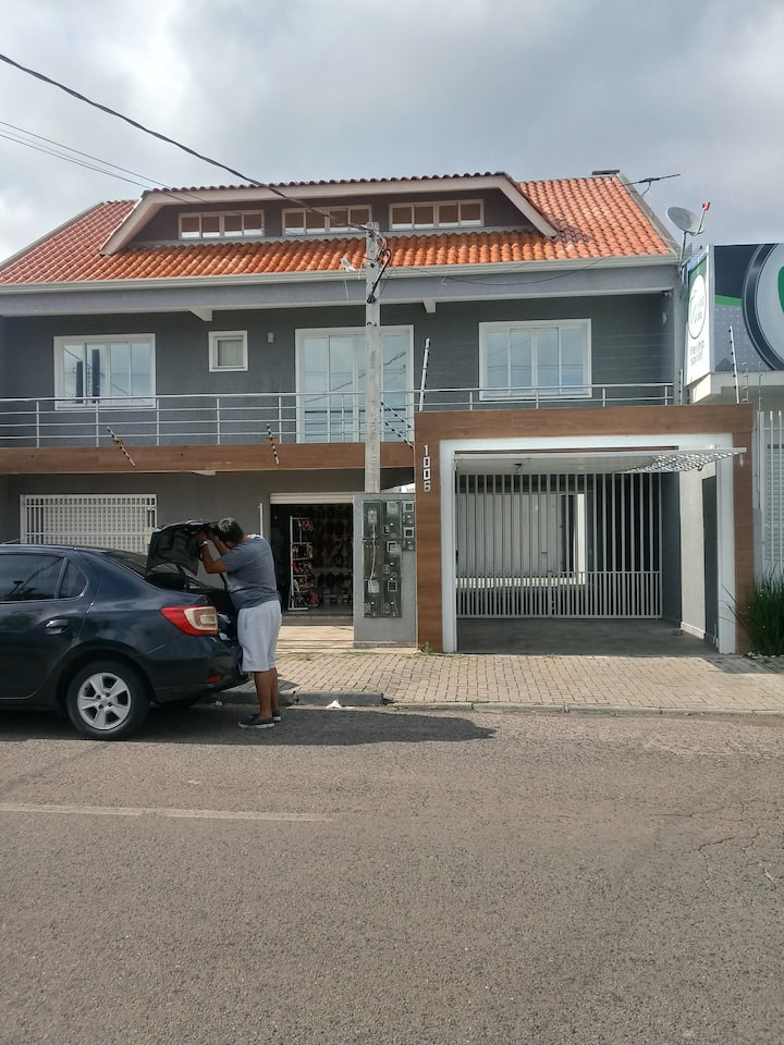 Sobrado+-  280m Atico Churrasqueira Fogão A Lenha - Araucária