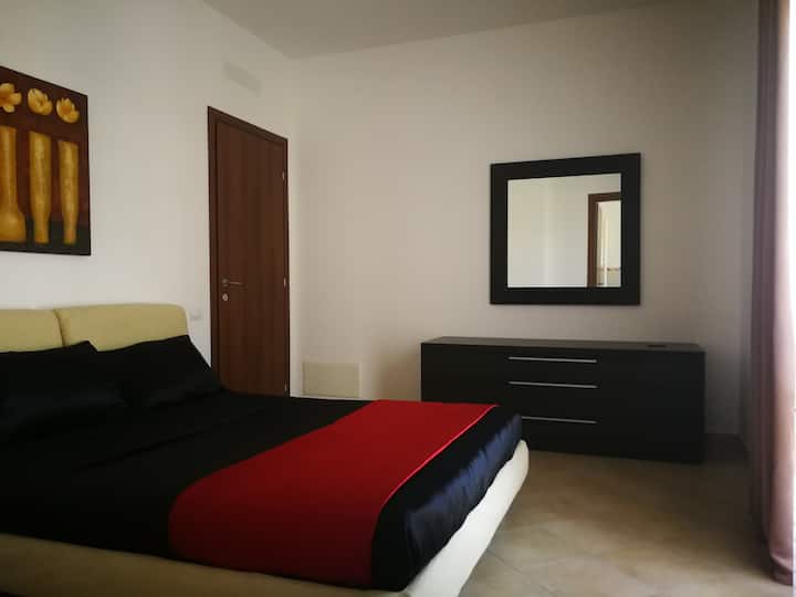 Luca's Room - Casa Vacanze A Pochi Passi Dal Mare! - Guardia Piemontese