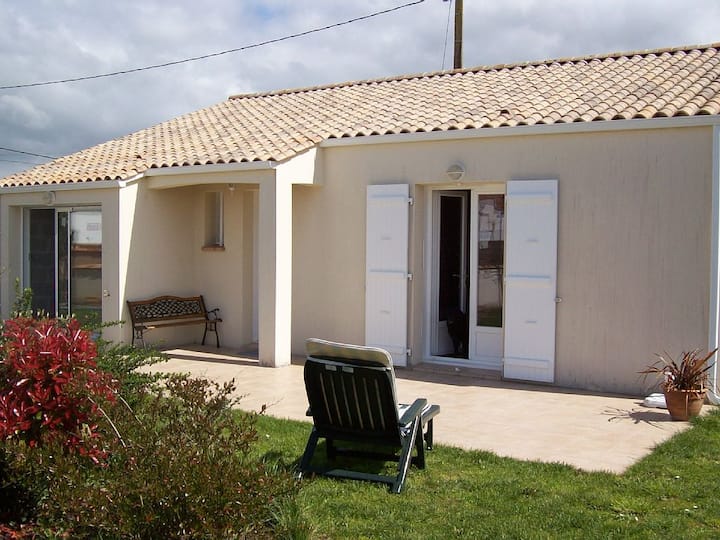 Maison Avec Jardin Clos En Bord De Mer Près Forêt. - Plage des Conches