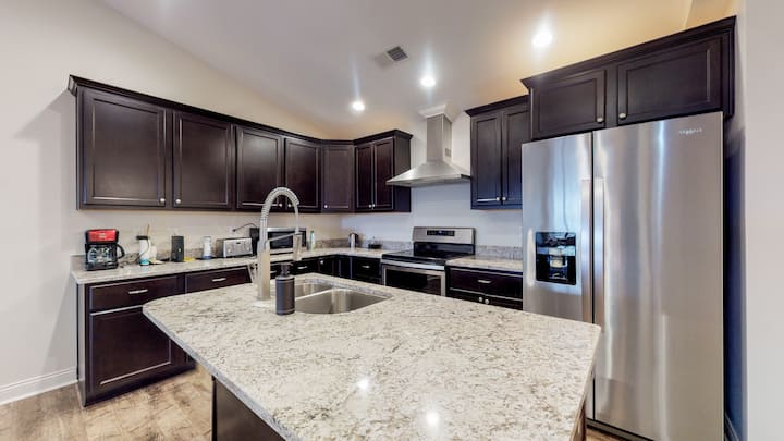 Luxury Stay At Kentucky Horse Park-newtown Springs - Lexington, KY