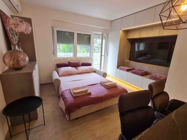 Apartment With Forest & Sea View - Starigrad