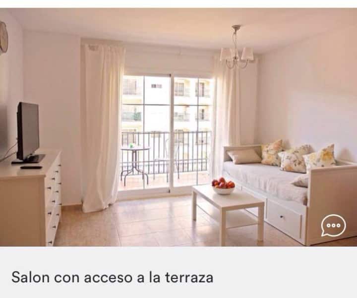 Estepona - Parque Central About Beach. - Estepona