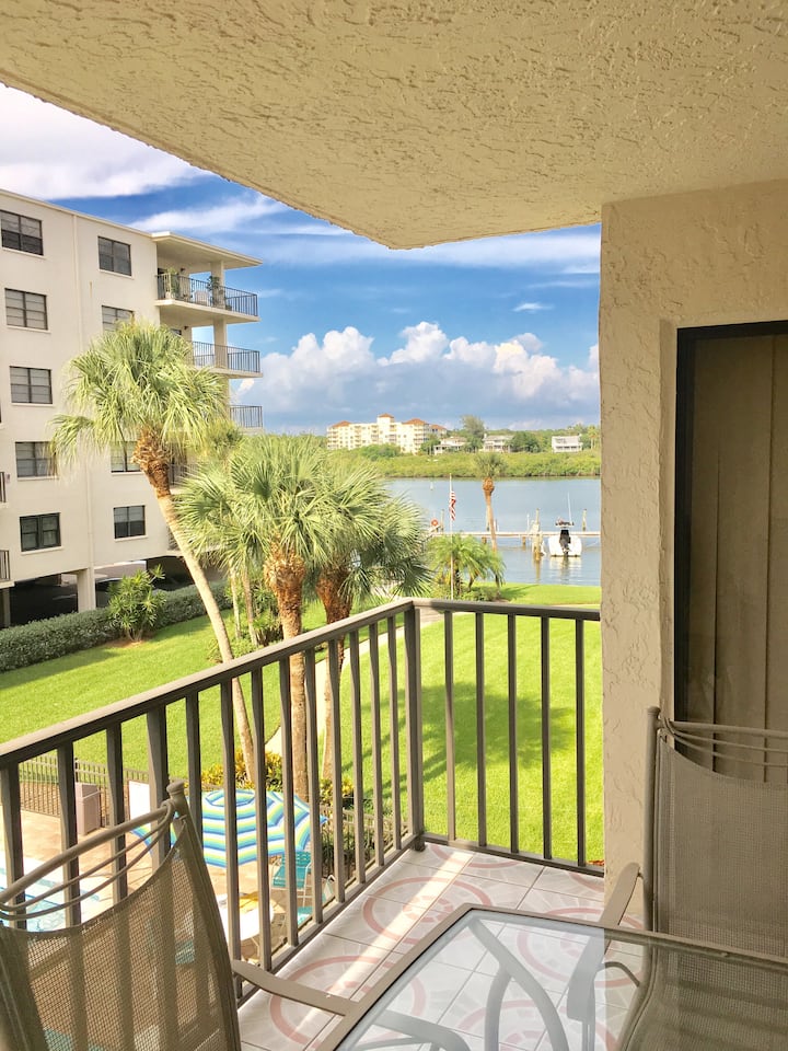 Fun In The Sunshine State Surrounded By Water! - Pinellas County, FL