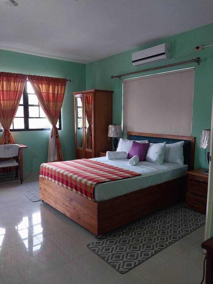 #5 Sparrow Studio, Spacious - Tobago