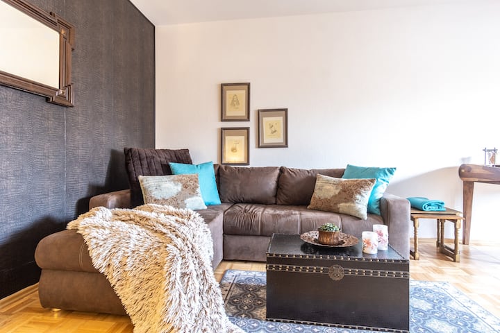 Cozy Holiday Home With Garden And Balcony - Nuremberg