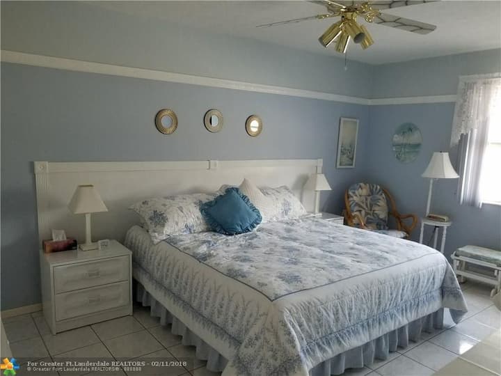 In New Beautiful "Pompano Beach" - Pompano Beach, FL