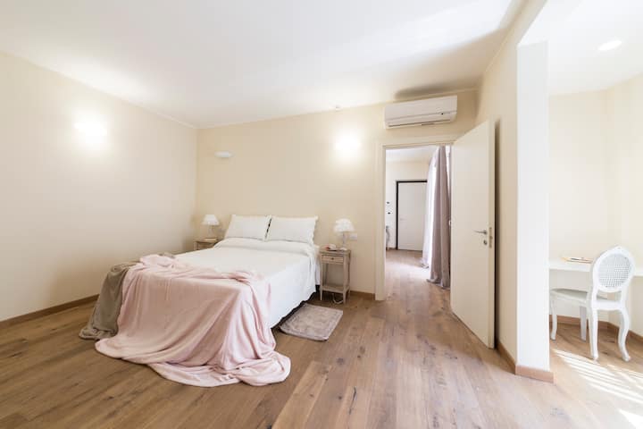 Junior Suite + Indoor Pool - Livorno