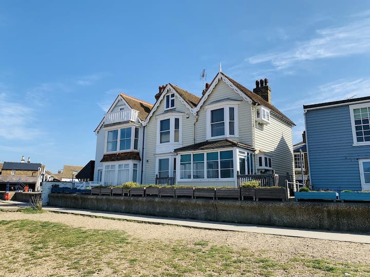 'The Ness' Beachfront Home,whitstable - Whitstable