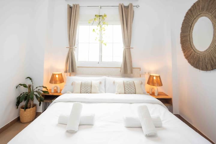 Nerja Apartment With Private Terrace - Nerja